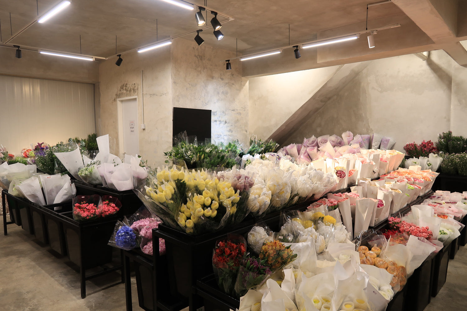 Dayang Ros Flower Boutique
